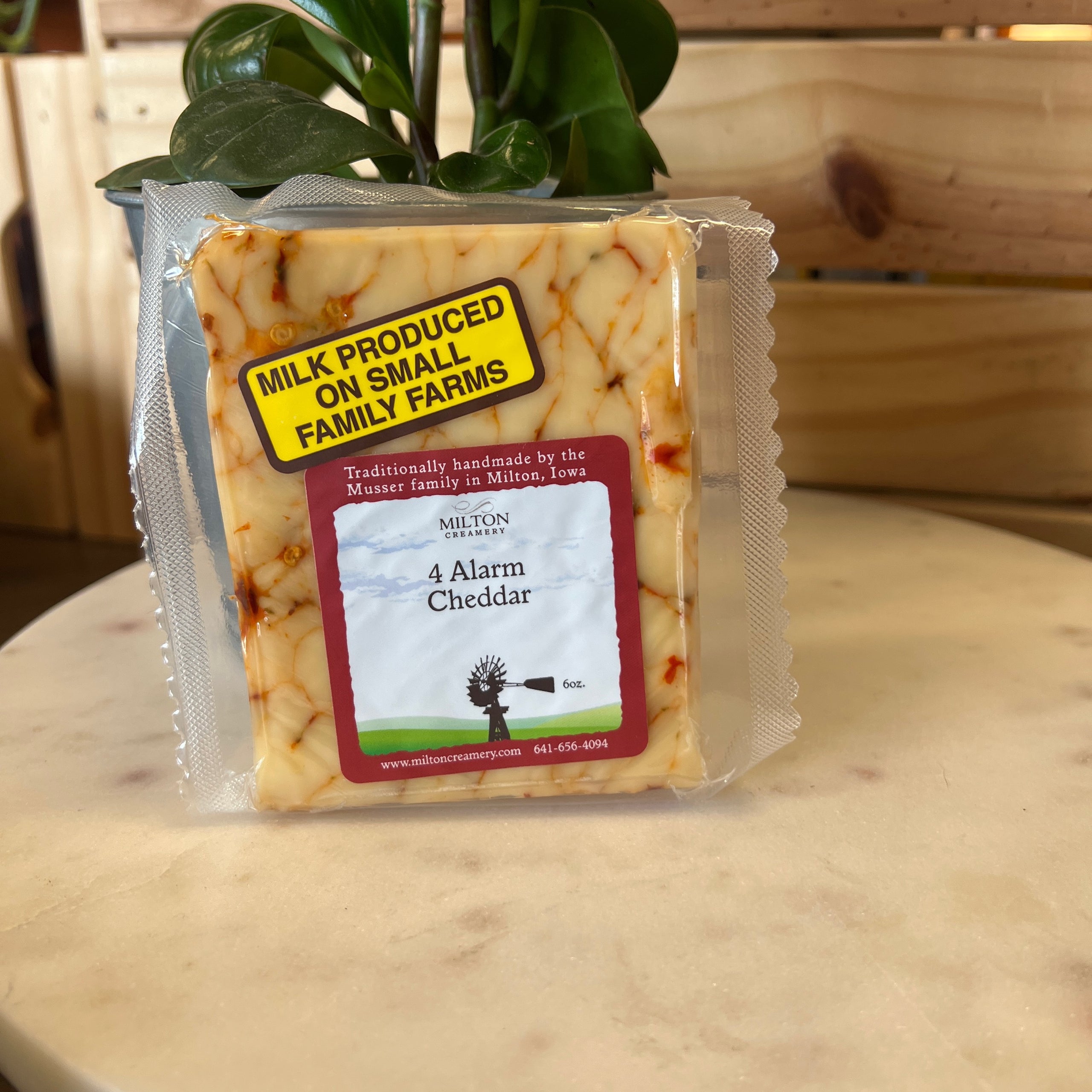 Milton Creamery - 4 Alarm Cheddar 6 oz | Shea cheese